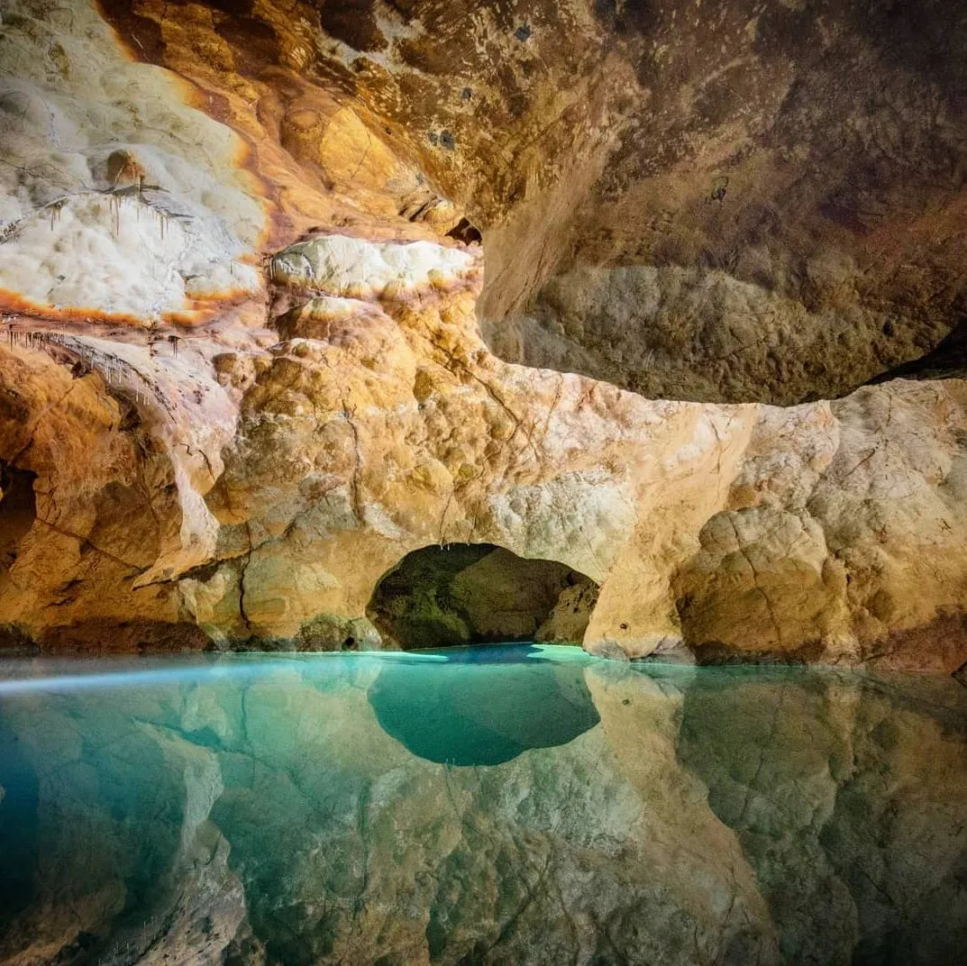 Jenolan Caves
